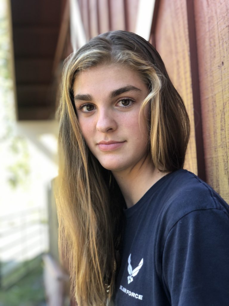 Bethany Carter, licensed to fly – The Viking Voice